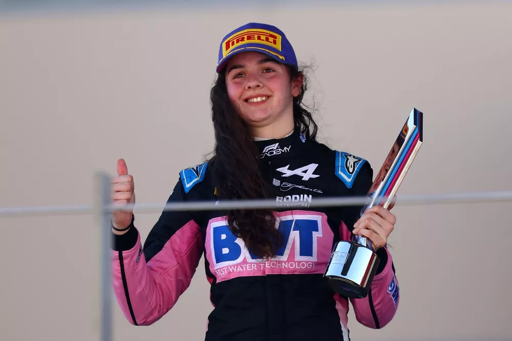 2024 F1 Academy champion Abbi Pulling celebrates huge GB3 milestone