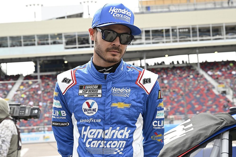 Losing shot at win two straight weeks "a bummer" says Larson