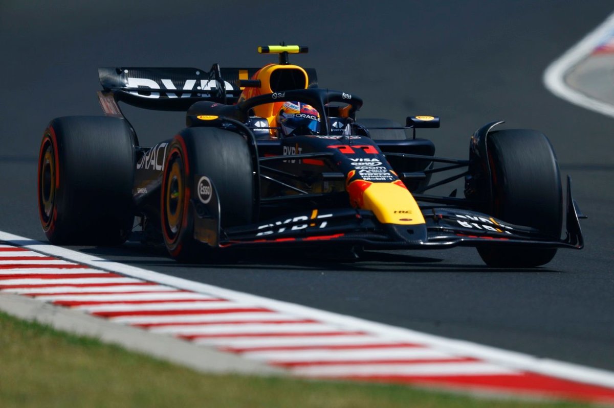 Volgende klap voor Pérez: Crash in Q1 F1 Hongarije