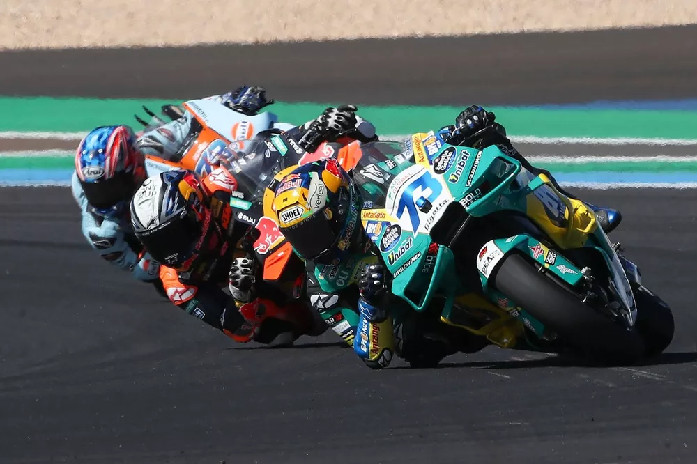 “Unacceptable conditions” - Alex Rins, Alex Marquez hit by flying ...