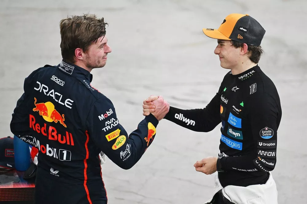 Red Bull targets Piastri as Verstappen replacement option