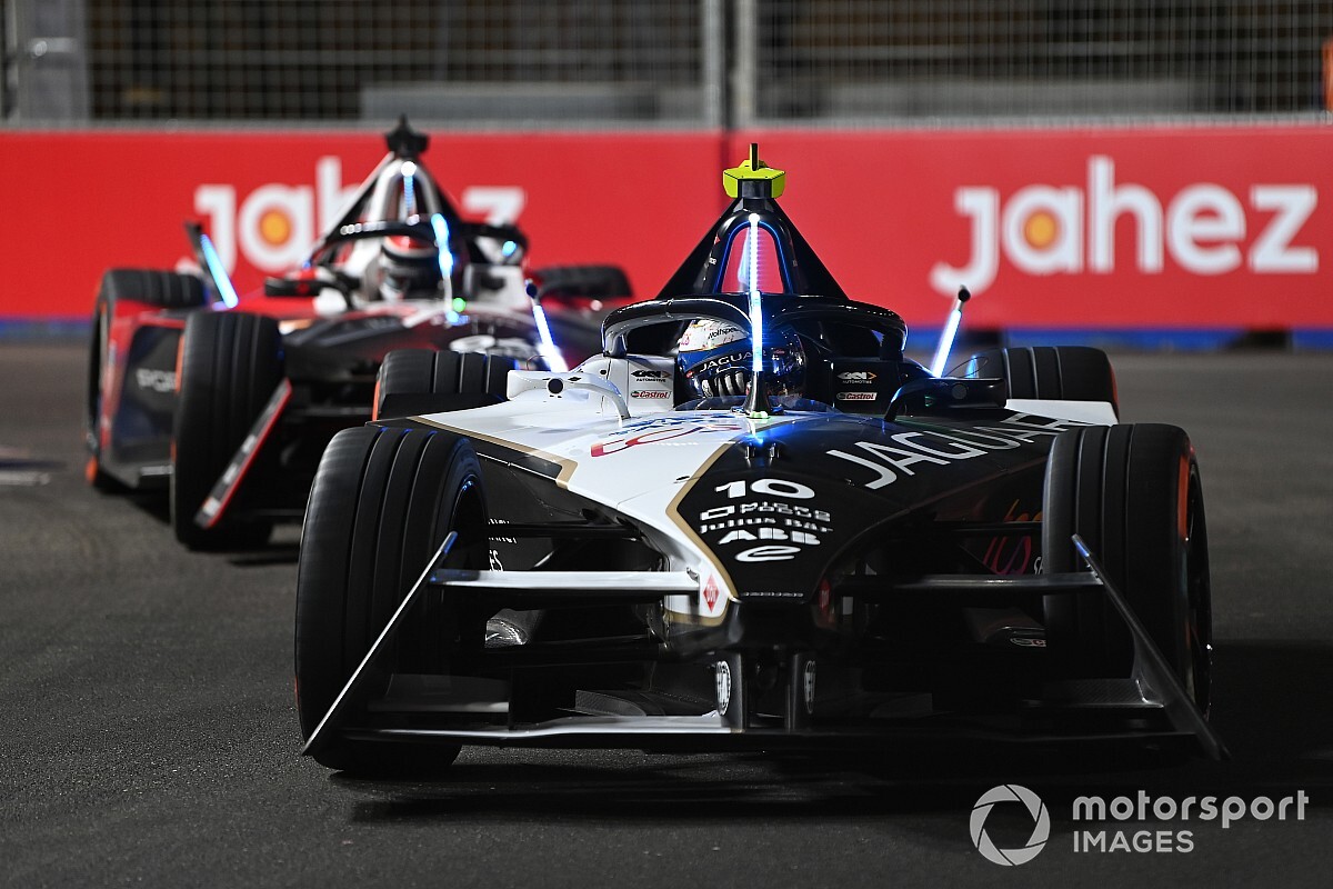 Why Jaguar is a genuine threat to Porsche in the Formula E title fight