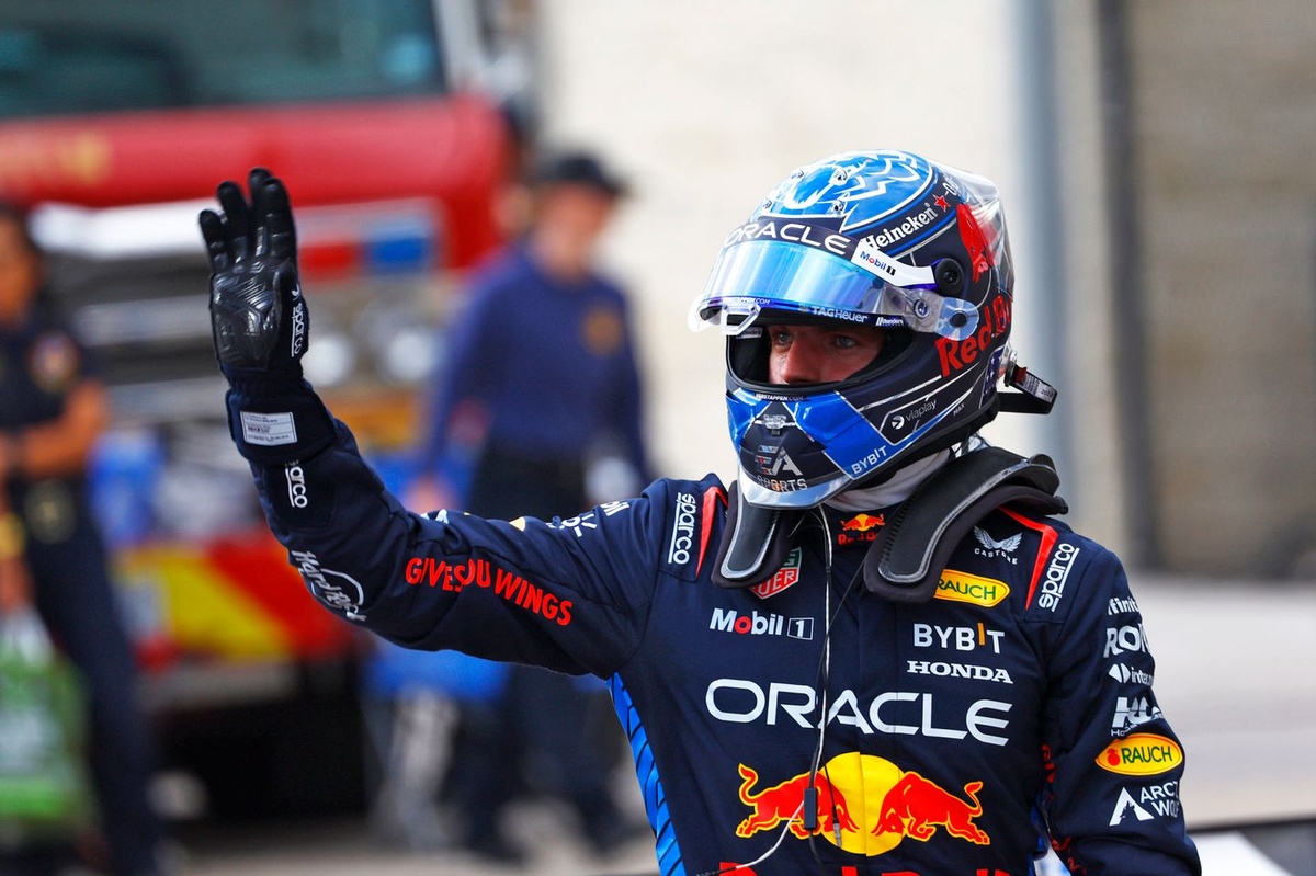 F1-update: Verstappen hoopvol na pole, McLaren fel over Red Bull