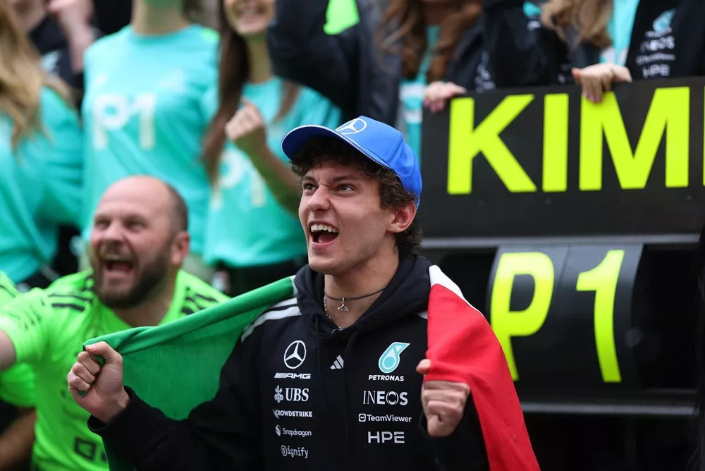 Juan Pablo Montoya warns F1 grid over Kimi Antonelli's "concerning ...