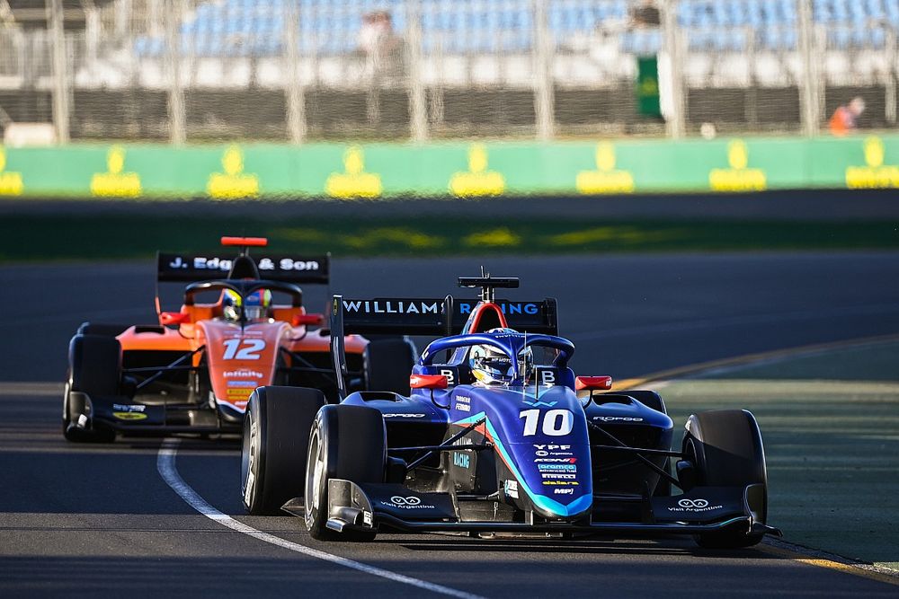 F3 Australia: Colapinto wins chaotic sprint race