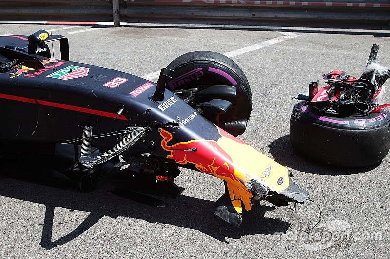 Verstappen to start from pitlane in spare Red Bull chassis