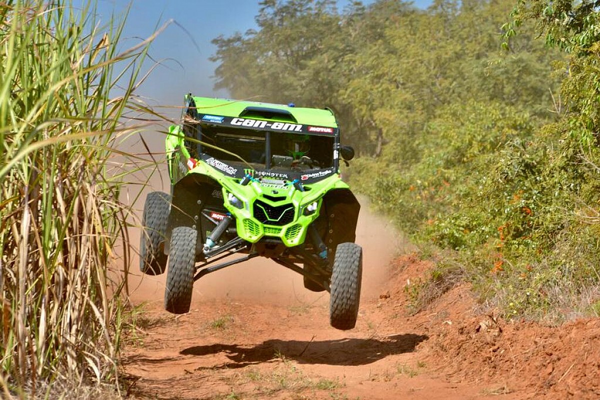 Rodrigo Varela abre temporada com vitória no Brasileiro de Baja