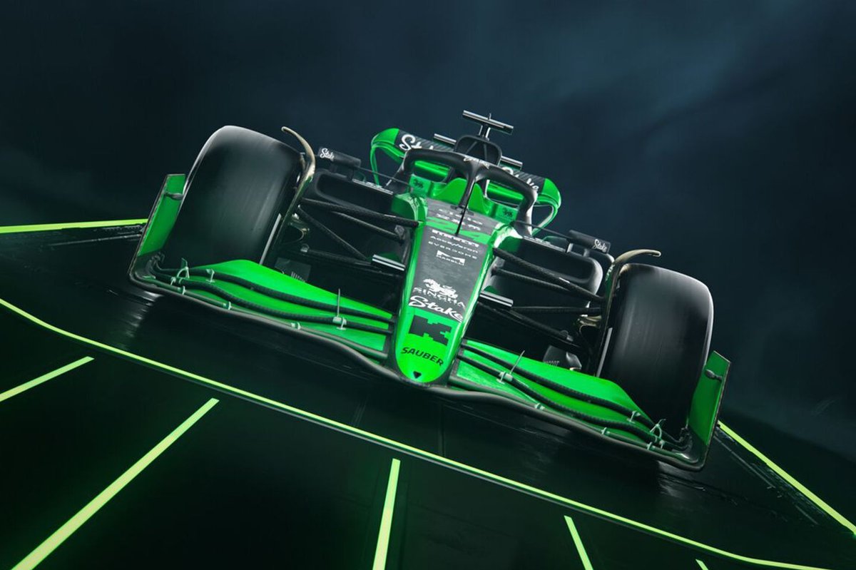 Sauber stuurt als eerste F1-team nieuwe auto het asfalt op