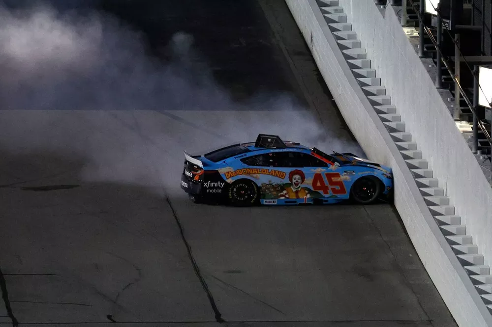 Tyler Reddick laments "really awful mistake" at Daytona: "Have to clean ...