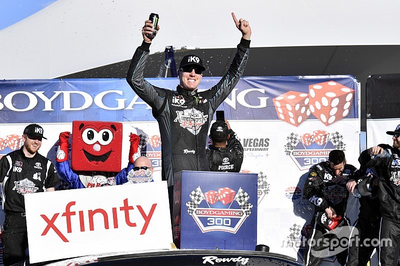 Kyle Busch holds on in double OT for Xfinity win at Las Vegas