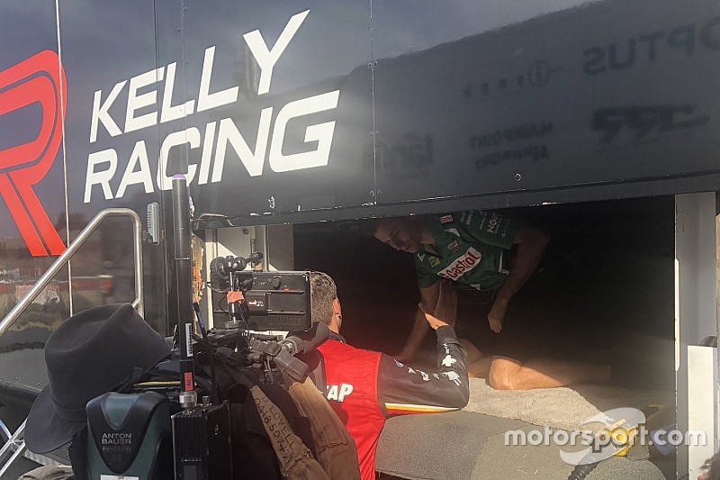 Tickford bloss slams 'stupid' Kelly for pitlane fracas