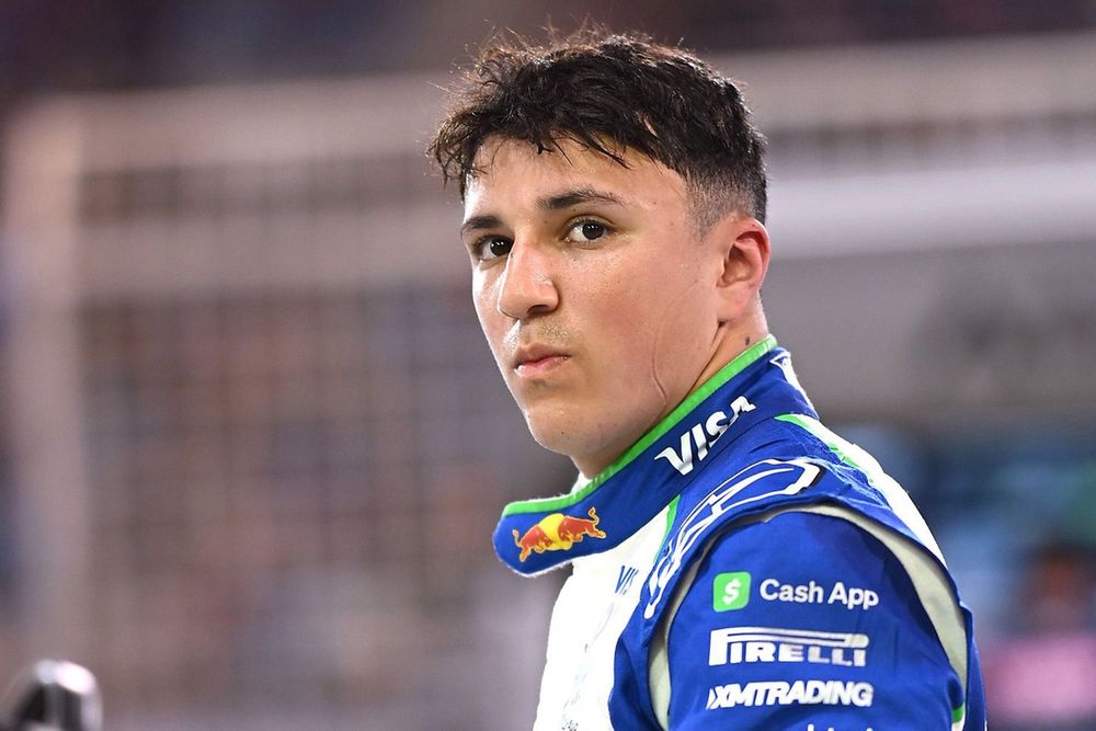 F1 COSMOS | Helmut Marko nombra a Isack Hadjar como el novato más ...