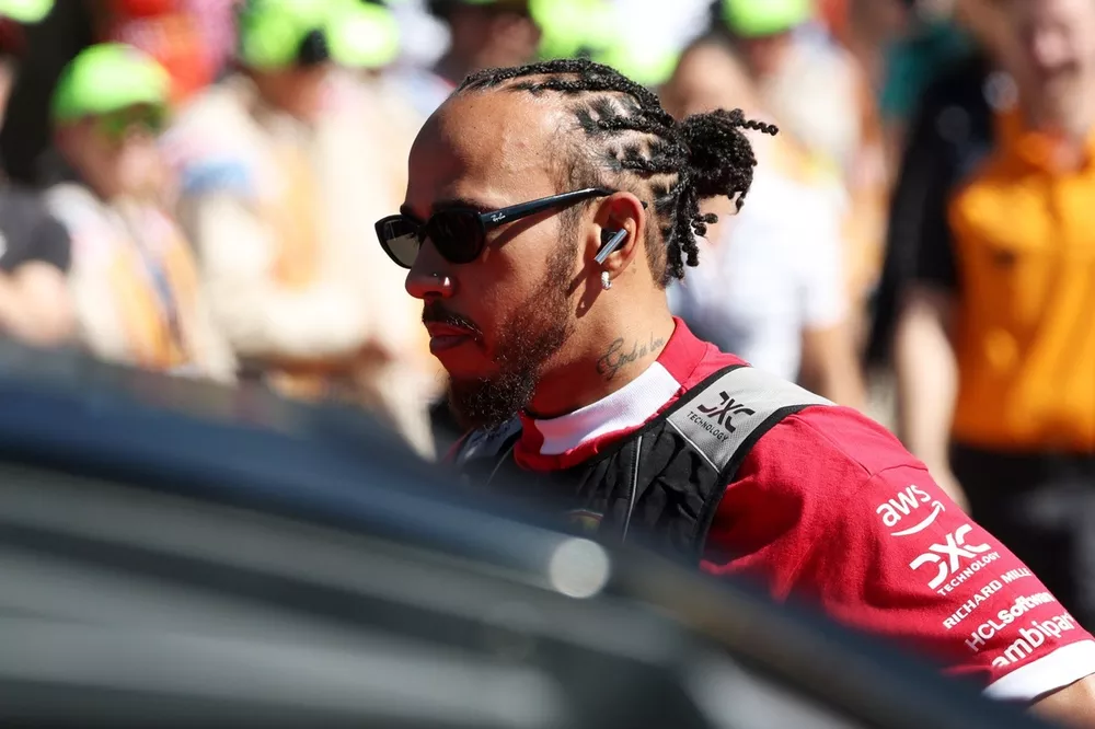 Clarkson: “Ferrari garajı Hamilton’a inanmadı”