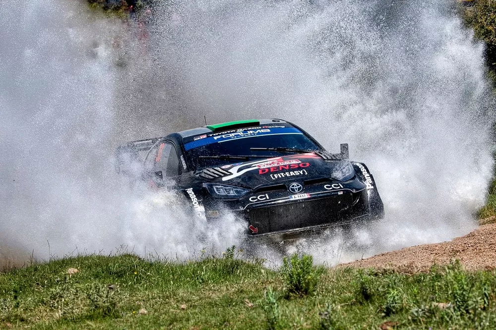 Il WRC inverte la rotta: manterrà le Rally1 ibride fino al 2026