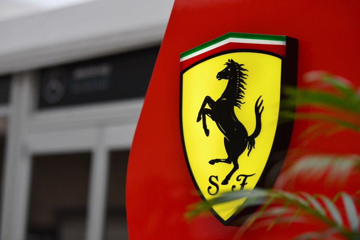 F1: Ferrari anuncia acordo plurianual com a IBM