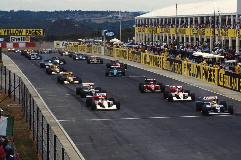 Which country has hosted the most F1 races?