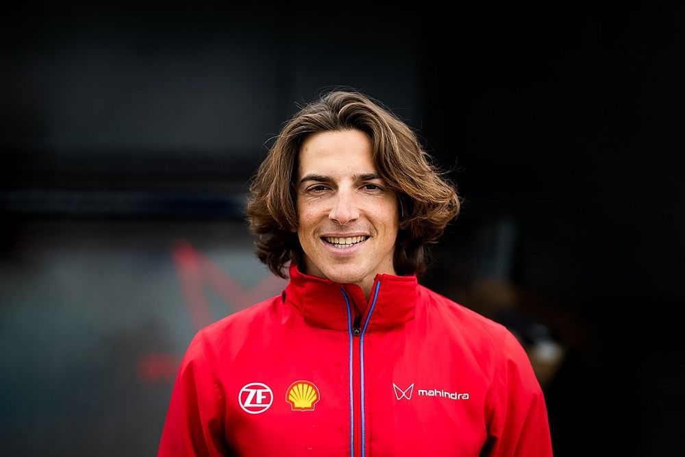 Mahindra splits with Rowland, signs Merhi for Jakarta Formula E