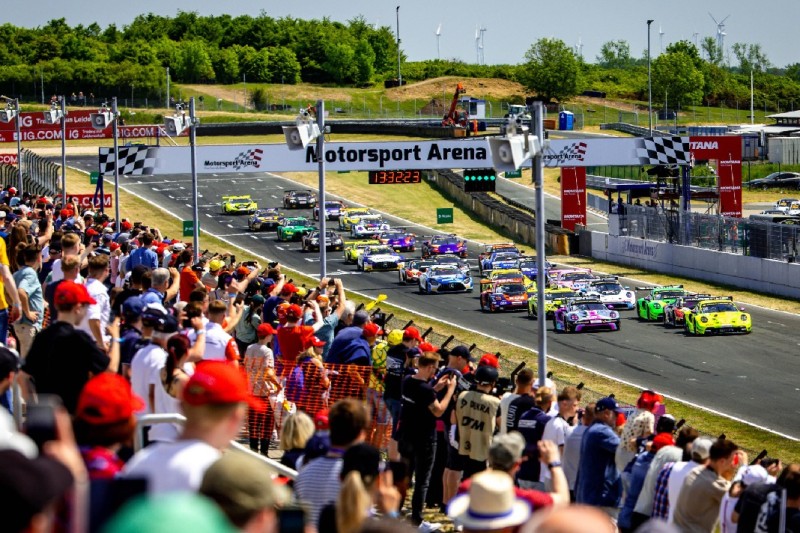 DTM-Tickets 2024: ADAC startet kommendes Wochenende mit Vorverkauf