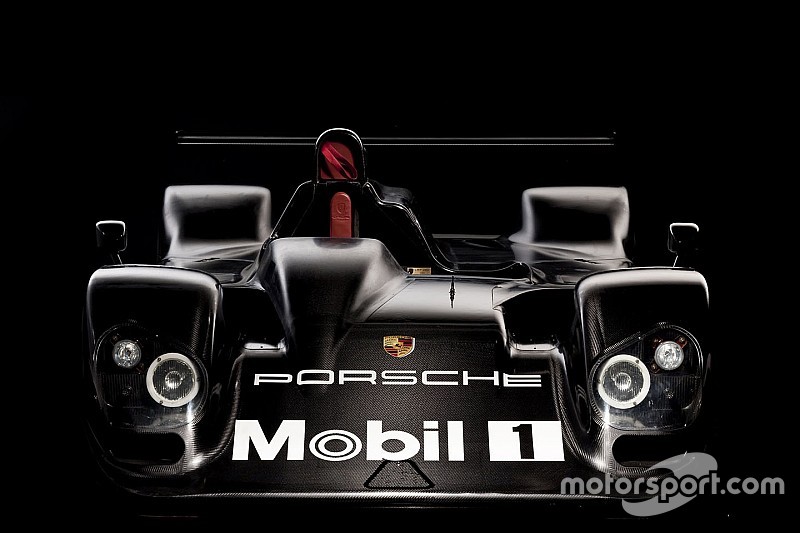 Trésor caché depuis 20 ans, la Porsche LMP2000 se révèle