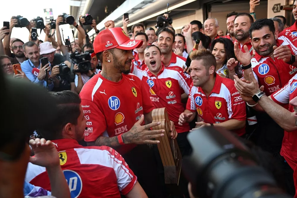 Lewis Hamilton's first Ferrari win leaves F1 fans in tears: "True ...