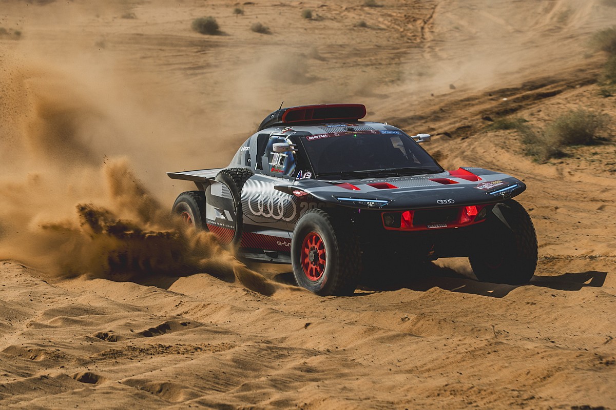 Dakar | Auto, Tappa 2: vince Peterhansel. Sainz nuovo leader