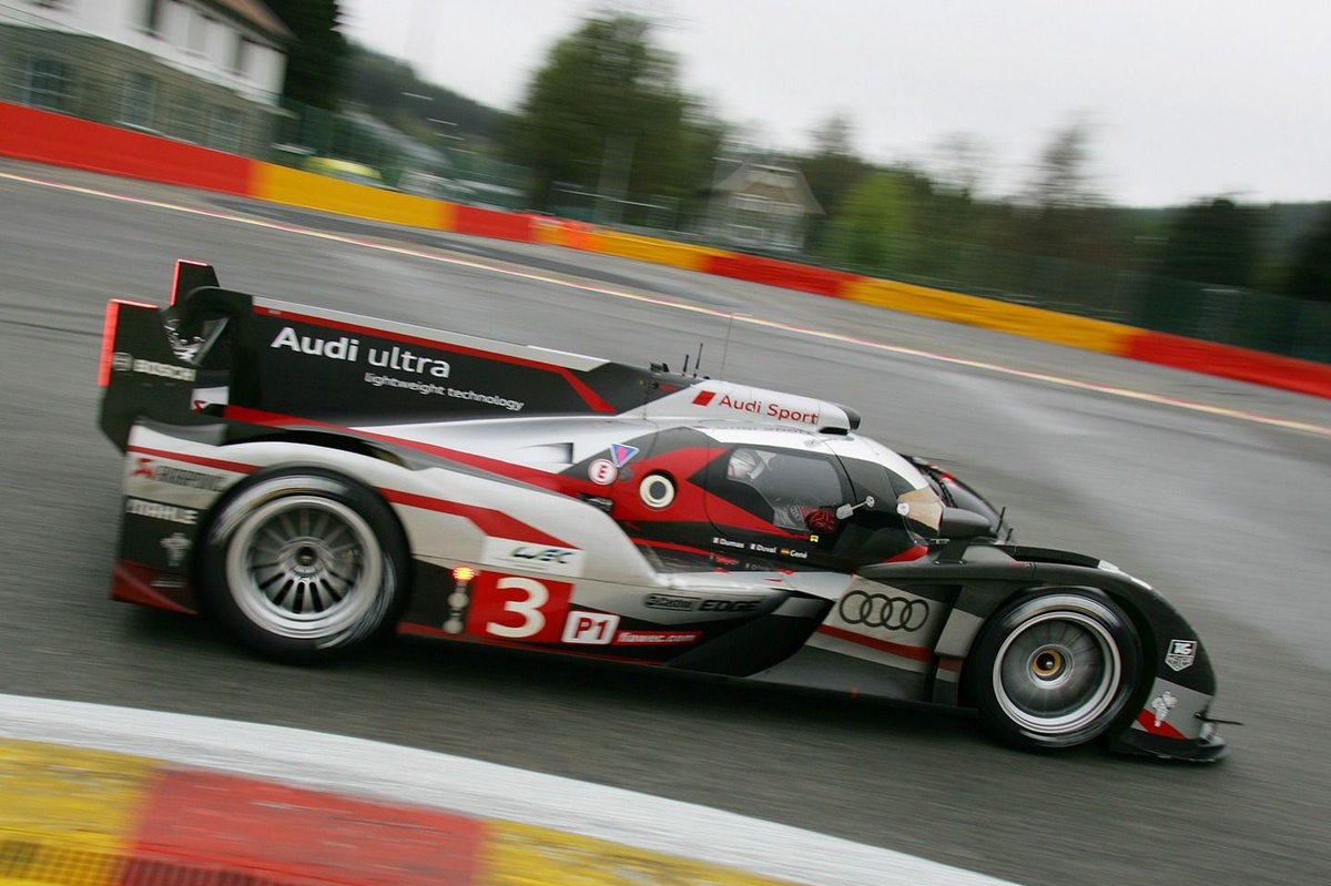 Audi puts LMP1, DTM cars up for sale