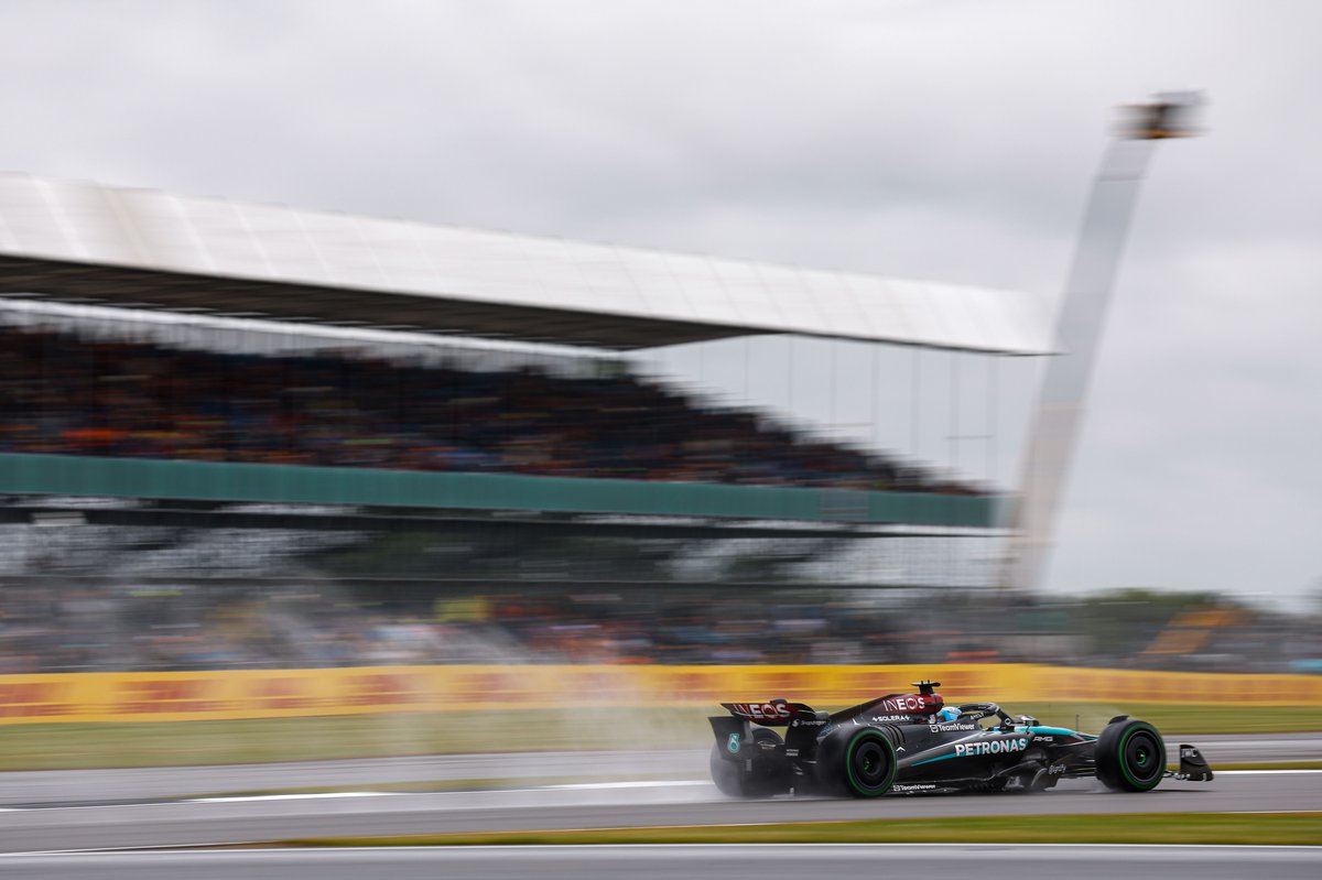 F1: Russell lidera 1-2 da Mercedes no treino antes de quali