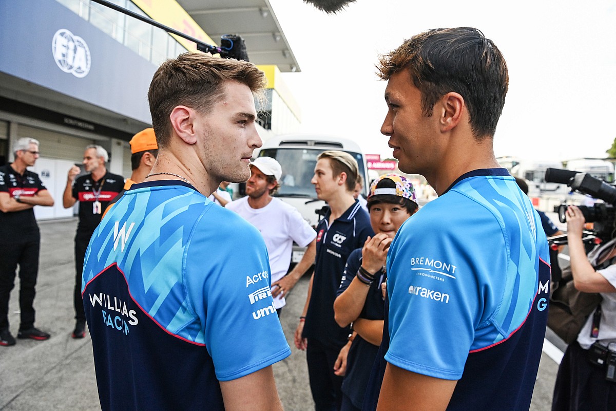 Albon is próbál segíteni az F1-ben maradáshoz Sargeantnak
