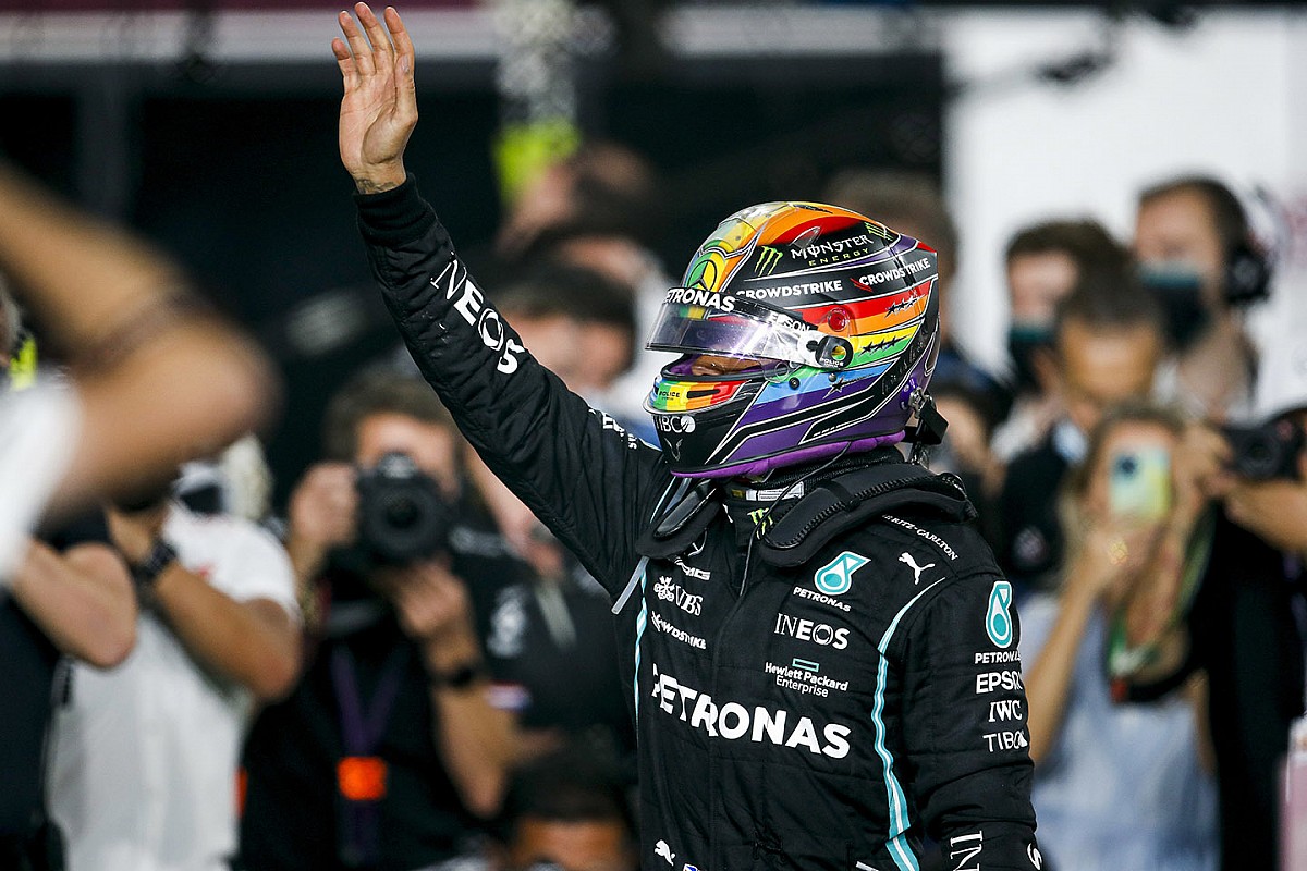 Qatar F1 GP: Hamilton takes dominant win from Verstappen, Alonso