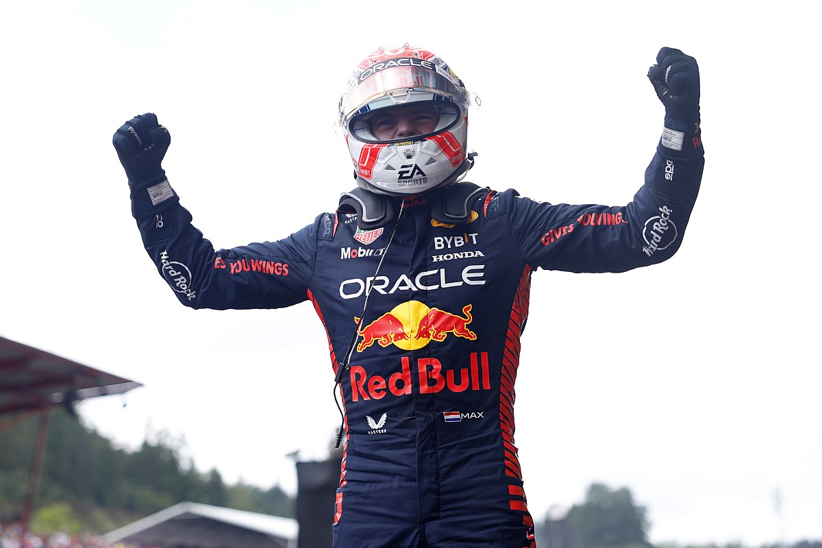 Dit zeggen internationale media over de onaantastbare Verstappen