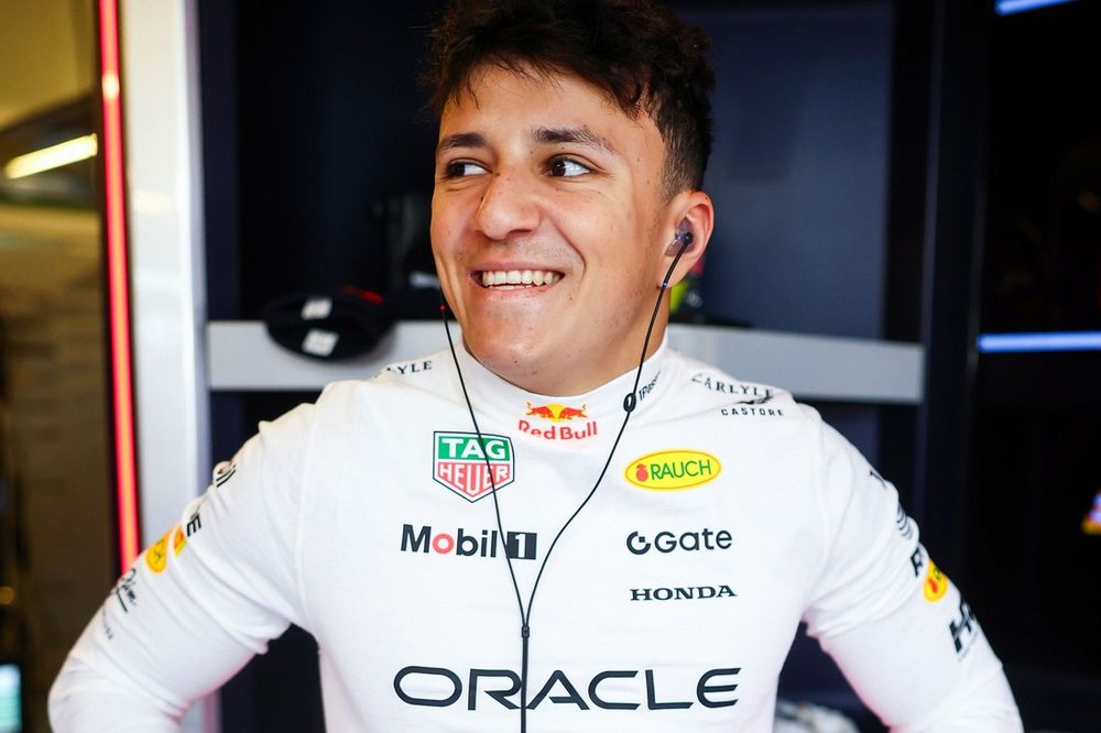 Laurent Mekies admite que Red Bull debe mejorar el segundo coche en 2026