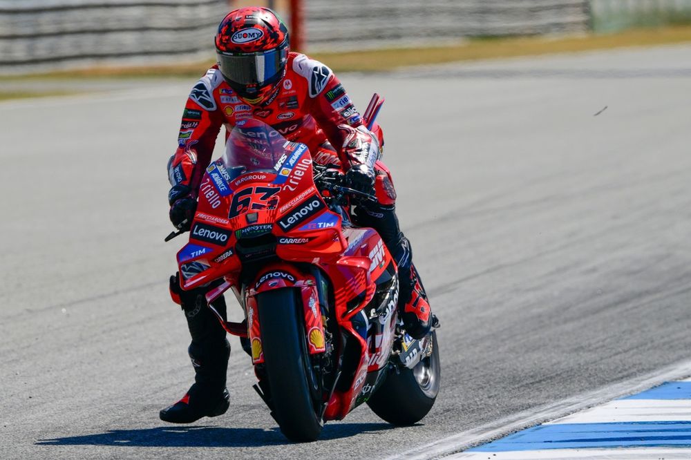 MotoGP | Bagnaia: "Motore 2024? Gli altri pagherebbero per avere una ...