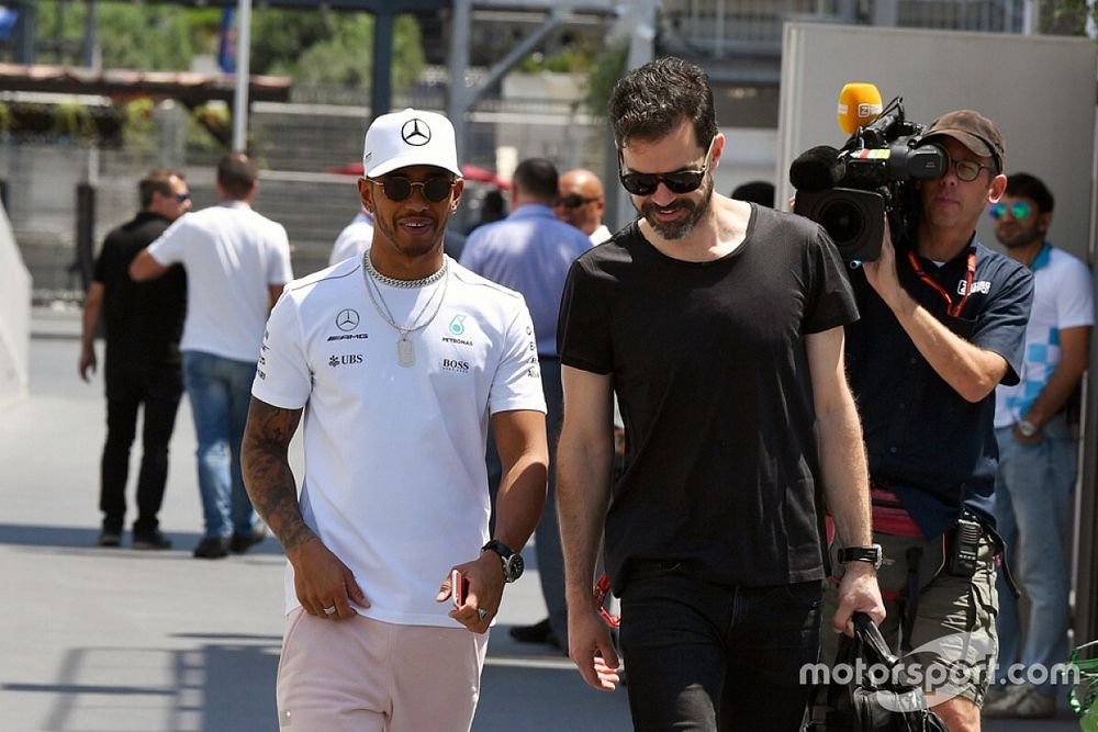 Lewis Hamilton Kehilangan Orang Kepercayaannya Jelang F1 2021