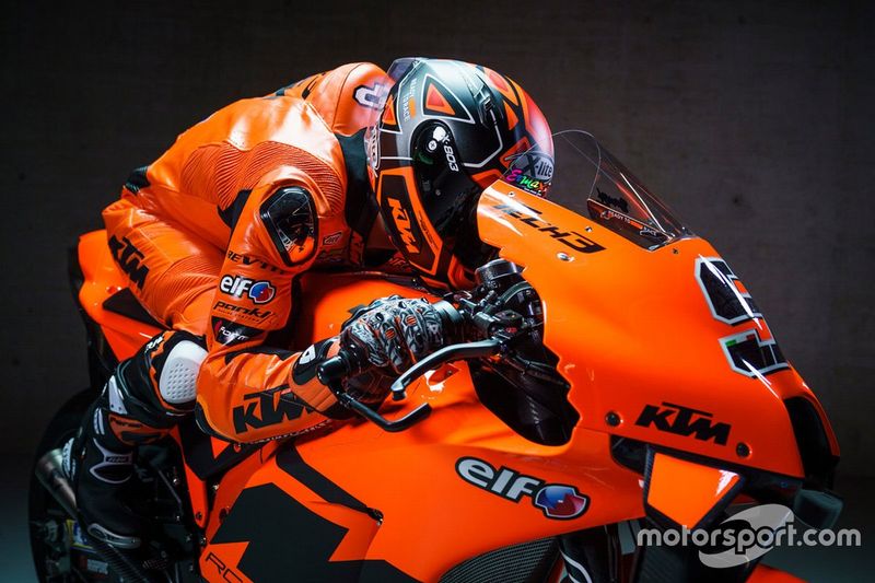 La KTM RC16 2021 révélée, Tech3 adopte une livrée orange