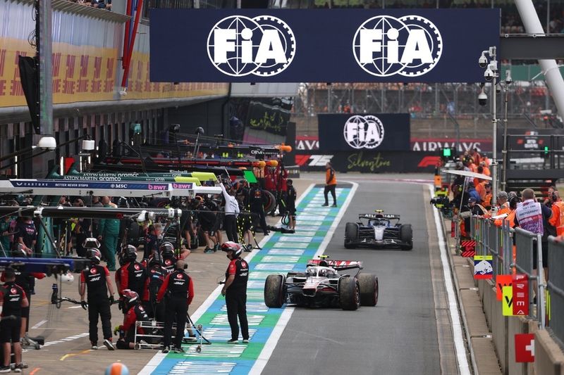 Grosse pénalité pour Oliver Bearman après son accident en EL3