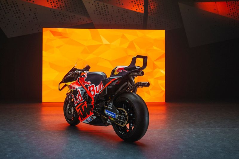 KTM, 2024 için RC16 MotoGP motosikletlerini tanıttı