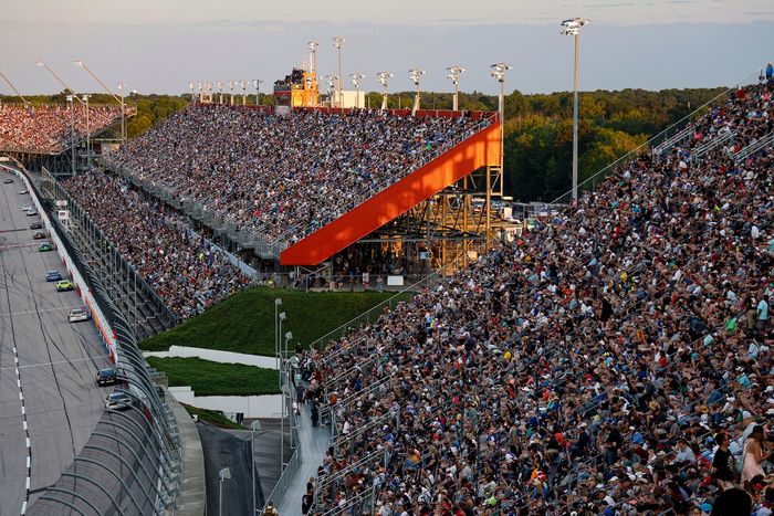 Hendrick Motorsports resolute after 'embarrassing' Southern 500