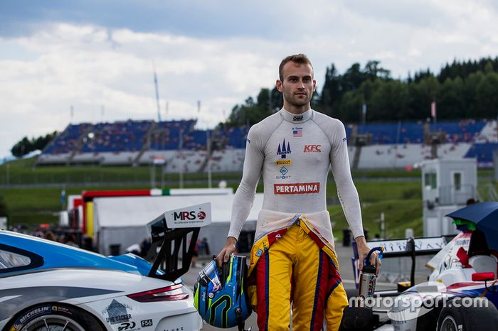 Sean Gelael komentari dukungan Pertamina terhadap Rio Haryanto di F1 ...