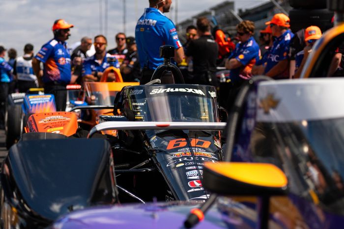 Colton Herta flies upside down in huge Indy 500 qualifying crash