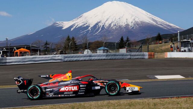 Round 2: Fuji Race Highlights - Super Formula Videos