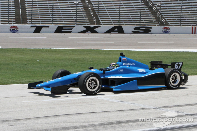 Engine issue keeps Newgarden from qualifying run in Texas