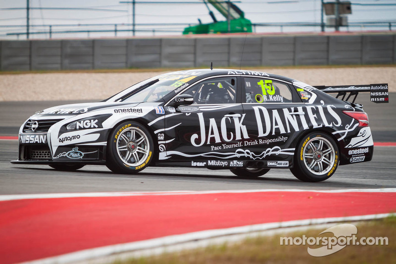Jack Daniel's Nissans primed for V8 Supercars match