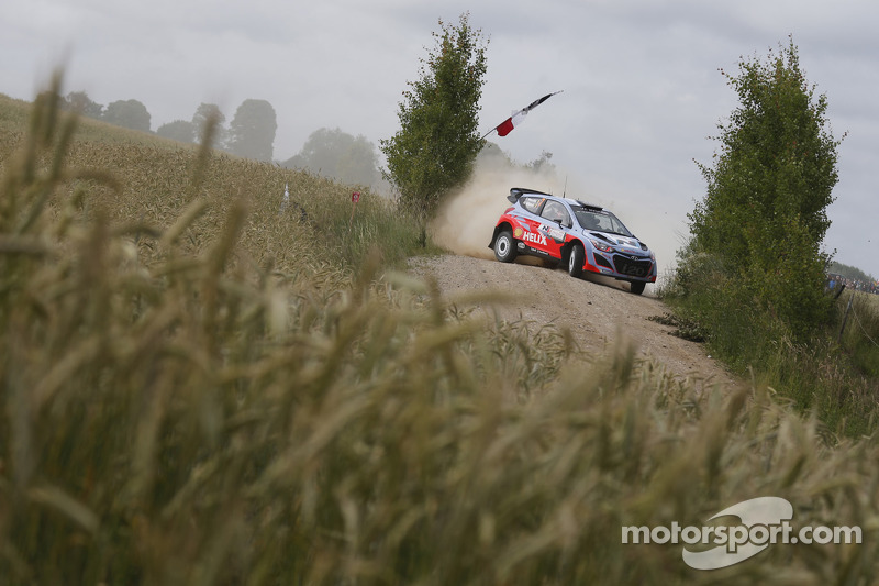 Trouble-free start to Rally Poland for Hyundai Shell World Rally Team