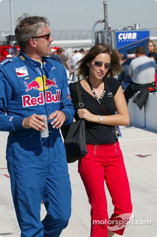 Eddie Cheever with Infiniti's Heather Handley at