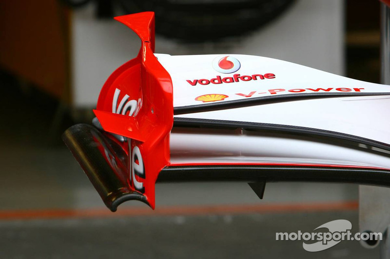 Scuderia Ferrari 248 F1 front wing endplate at Chinese GP