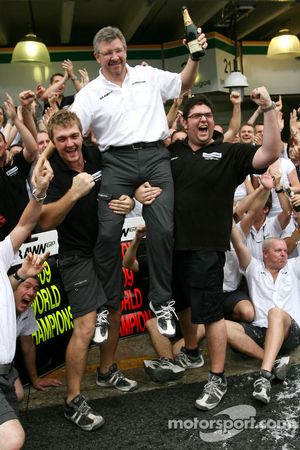 Analysis: Why have double diffusers become an F1 talking point again?